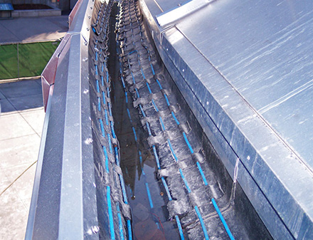 Finding the Right Roof Heating Cable | Warmzone Blog